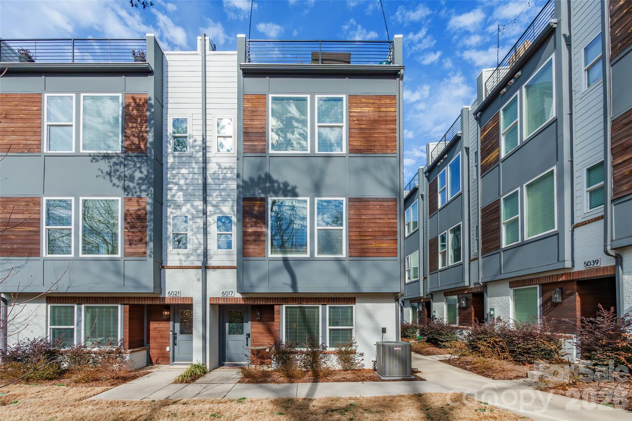 Photo 4 of 6017 Irwins Branch Drive, Charlotte, NC
