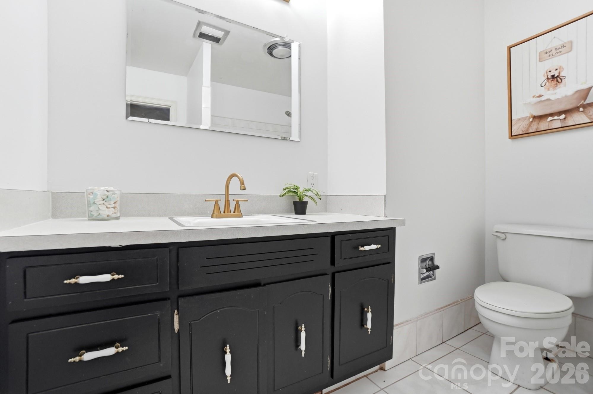 Photo 16 of 6803 Pencade Lane, Charlotte, NC