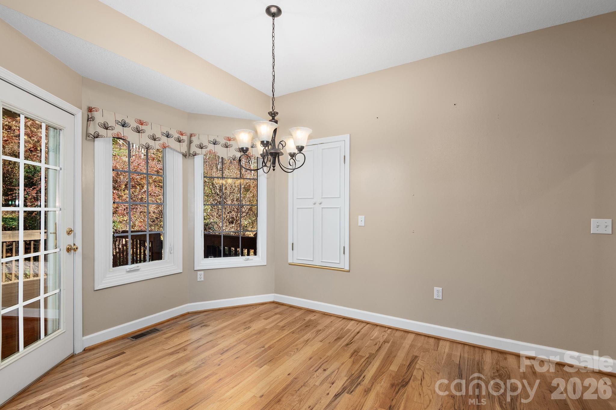 212 Blue Ridge Vista, Asheville, NC - photo 13 of 44