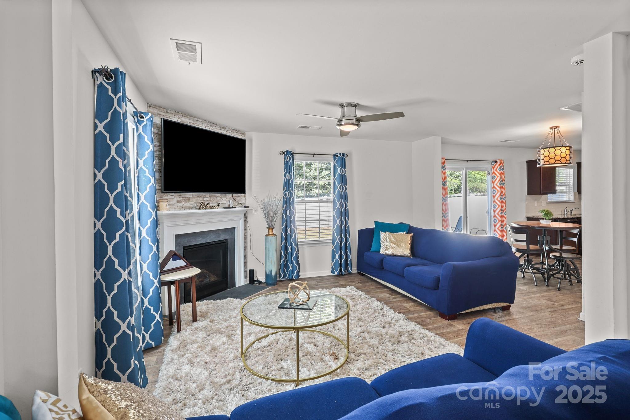 Photo 10 of 5433 Tumbling Brook Lane, Charlotte, NC