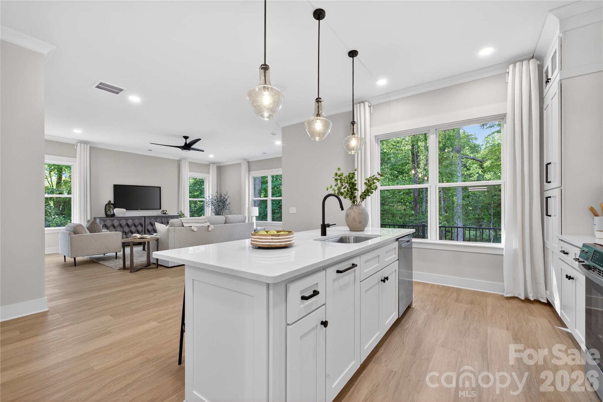 Photo 3 of 3883 12th Street NE, Hickory, NC