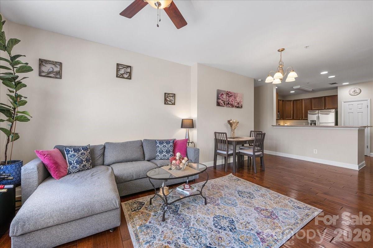 Photo 13 of 1000 E Woodlawn Road311, Charlotte, NC