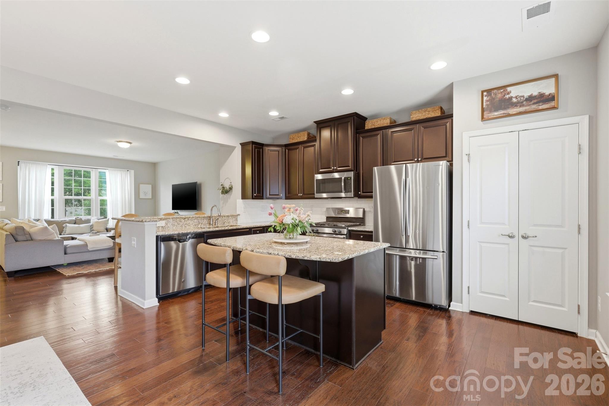 1714 Evergreen Drive, Charlotte, NC - photo 10 of 36