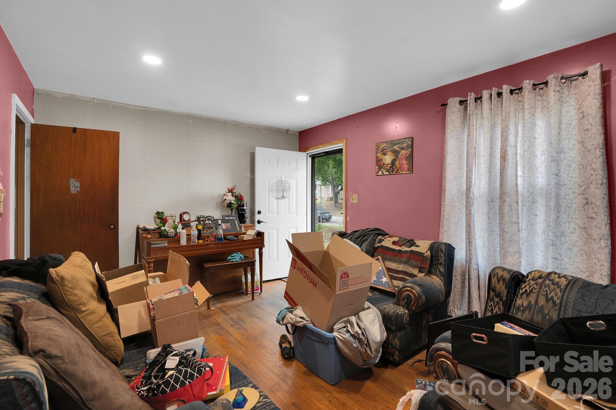 Photo 3 of 1616 Mcallister Drive, Charlotte, NC