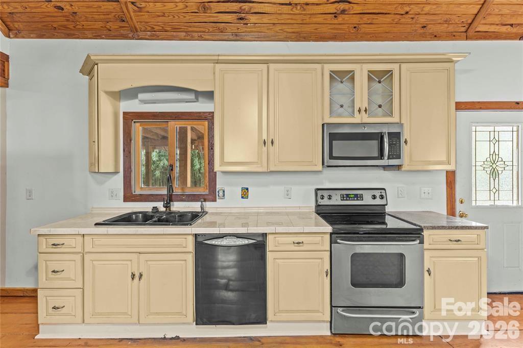 Photo 11 of 11826 Merriweather Drive, Charlotte, NC