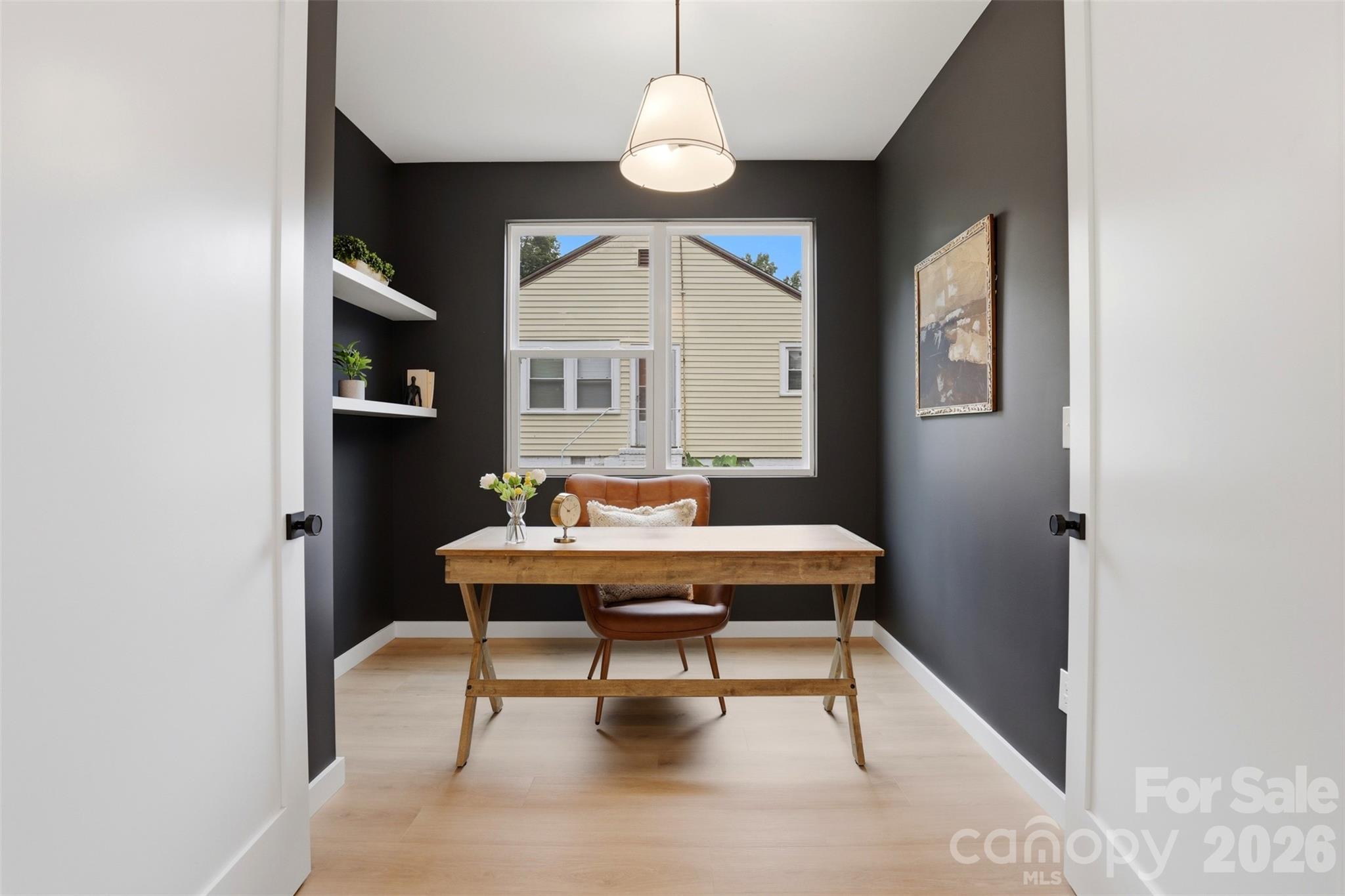 Photo 6 of 2818 Dogwood Avenue, Charlotte, NC