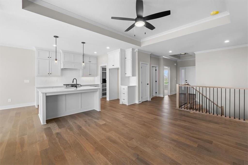 Lenexa Real Estate: 9468 Shady Bend Road KS 66227 $559,855