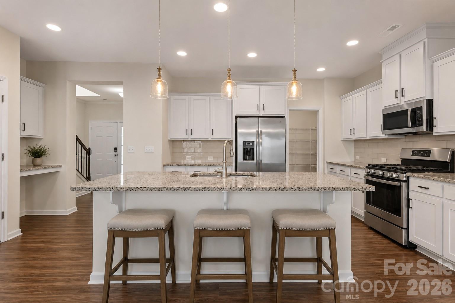 620 Amber Meadows Way, Tega Cay, SC - photo 7 of 29