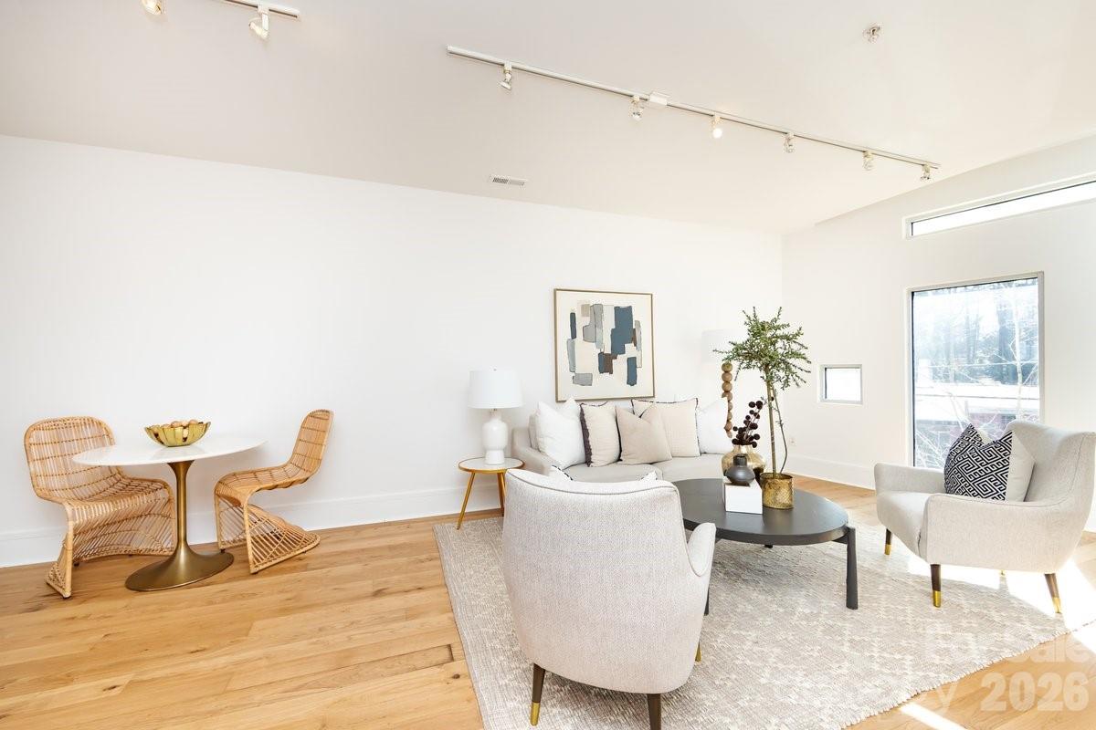 Photo 6 of 1600 Fulton Avenue204, Charlotte, NC