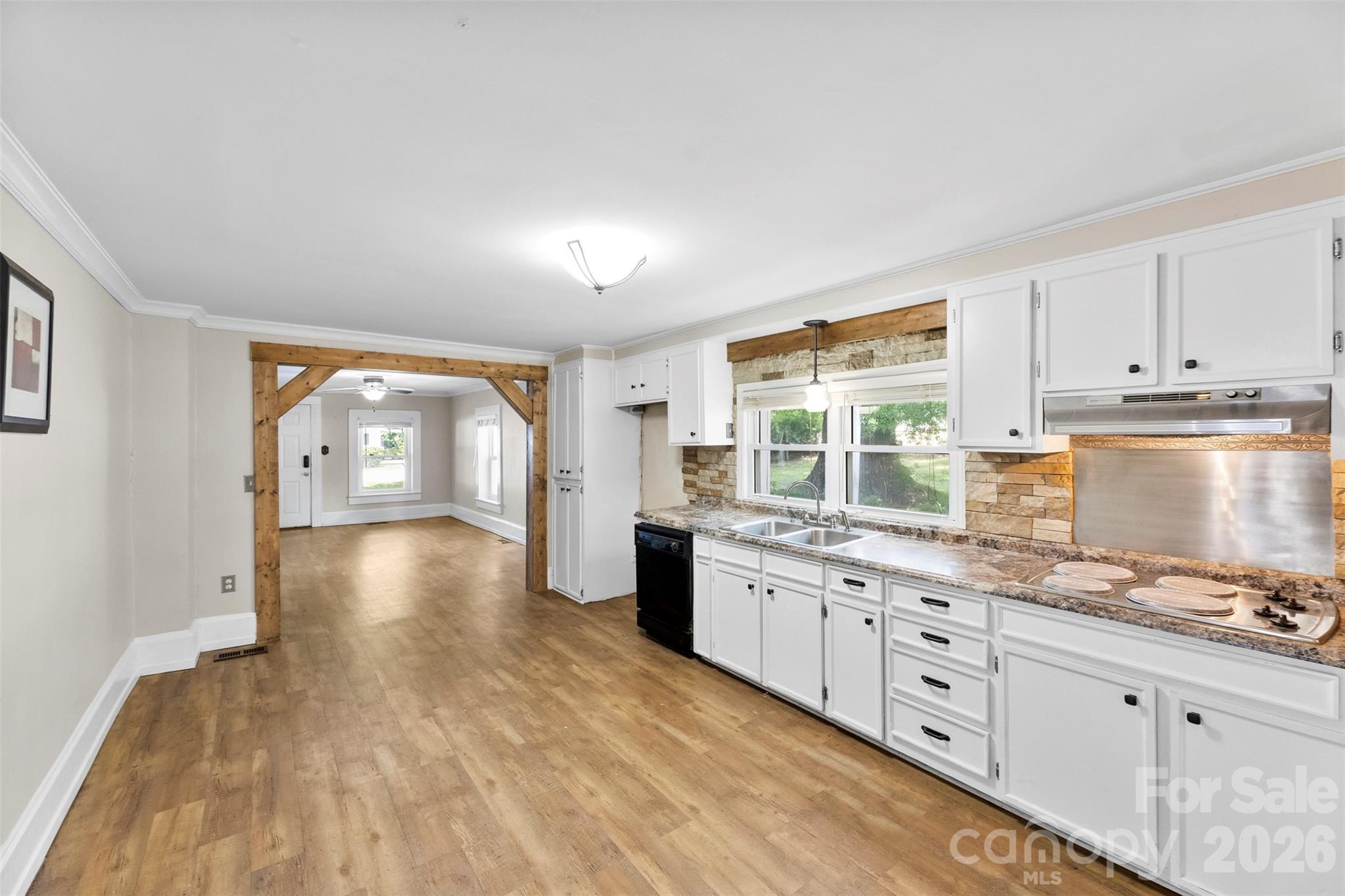 602 E Lee Avenue, Bessemer City, NC - photo 13 of 28