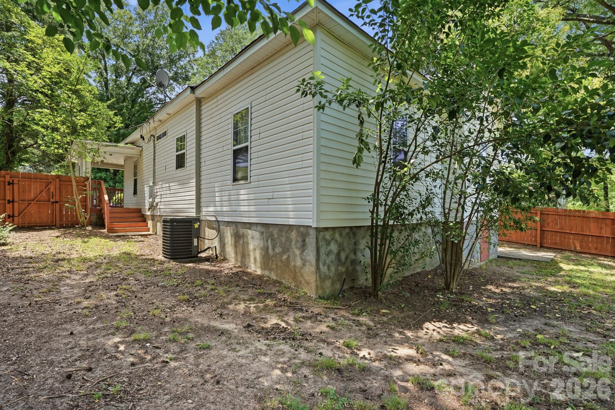 Photo 34 of 4514 Wildwood Avenue, Charlotte, NC