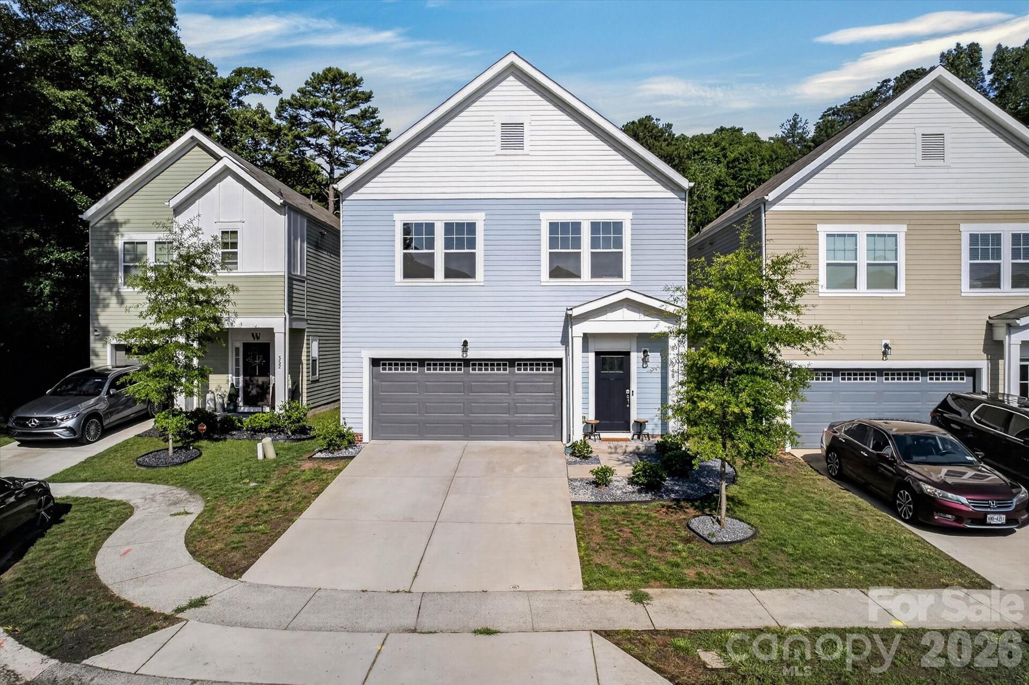 Home for sale at 548 Kingsway Circle, Charlotte, NC — photo 1 of 35