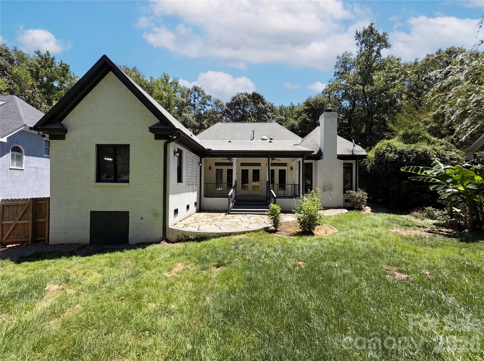 Photo 5 of 5309 Lancelot Drive, Charlotte, NC