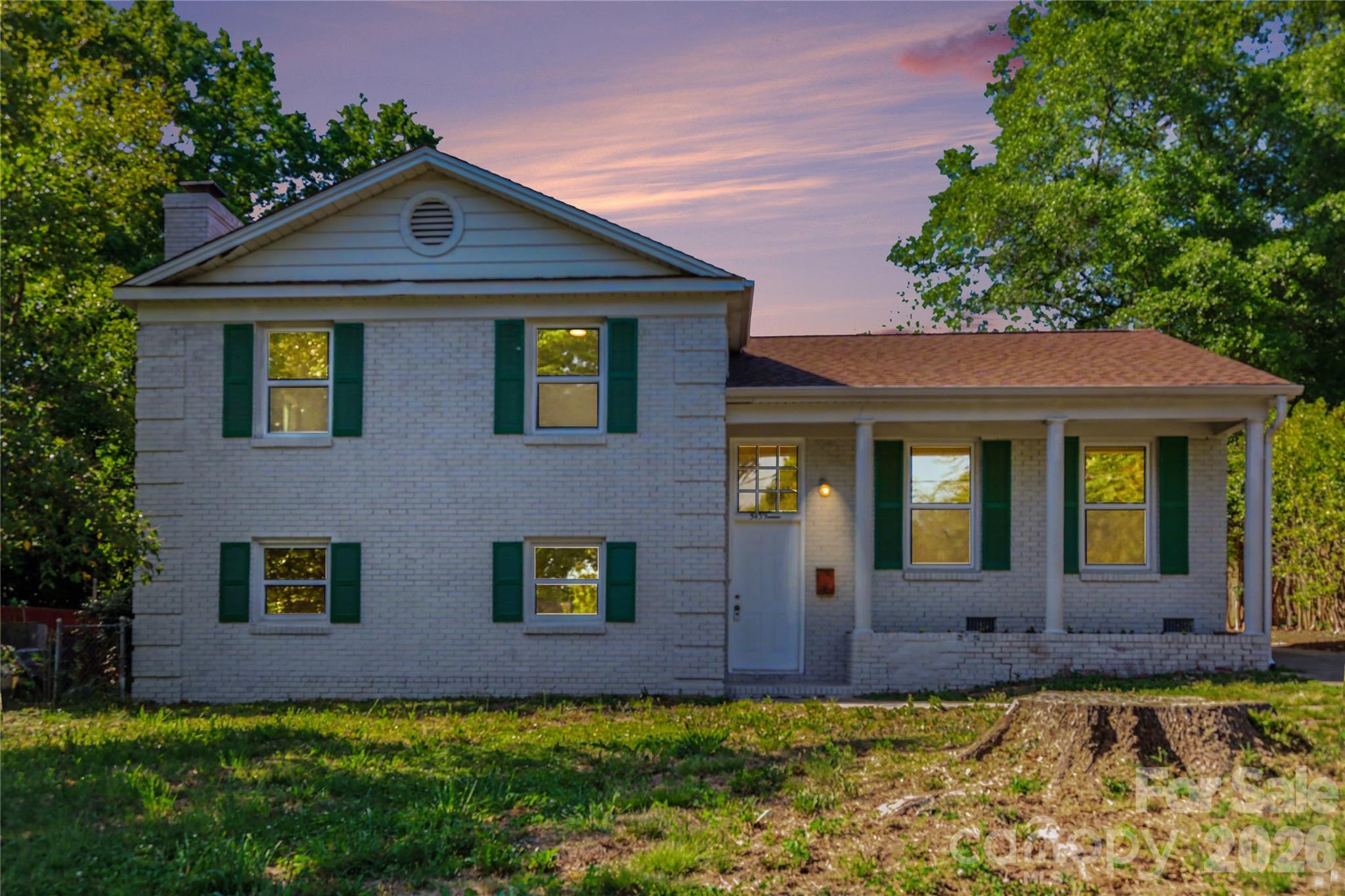 Home for sale at 5439 Kerry Lane, Charlotte, NC — photo 1 of 33