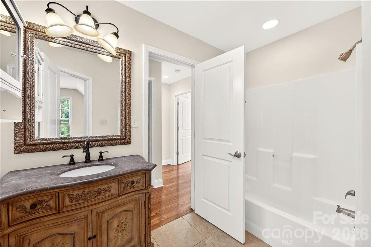 Photo 39 of 1333 Woodland Drive, Charlotte, NC