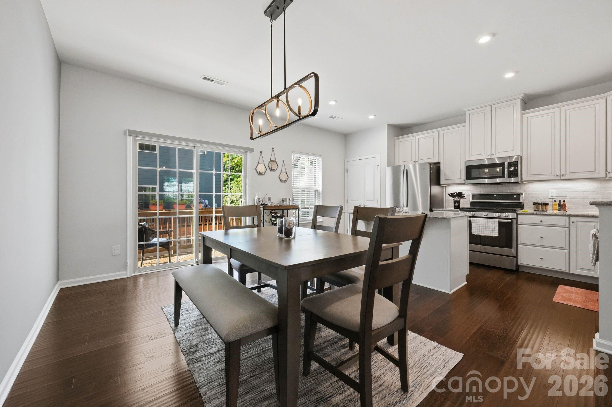 1221 Queen Lyon Court, Charlotte, NC - photo 17 of 46
