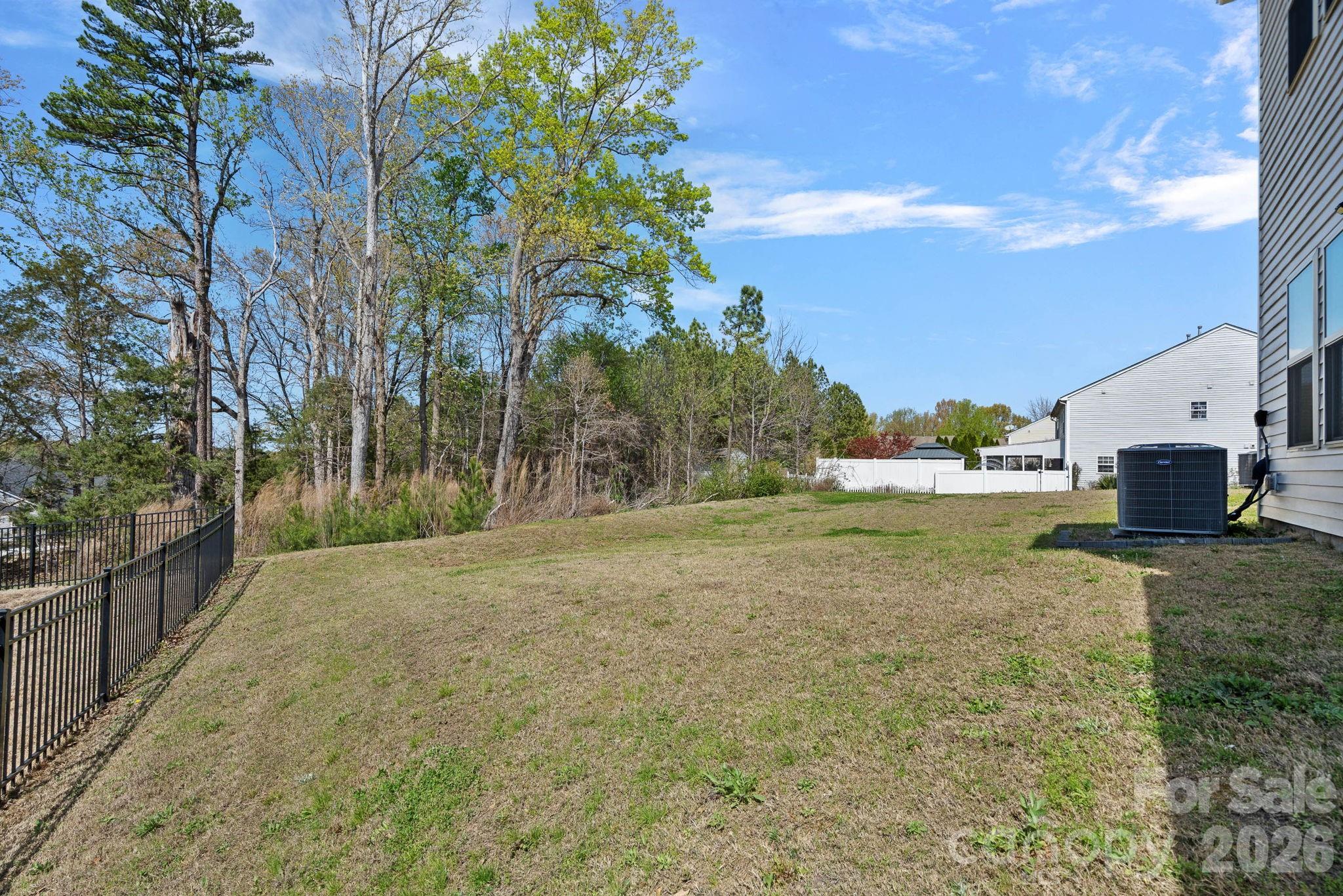 Photo 37 of 11935 Red Leaf Drive, Charlotte, NC