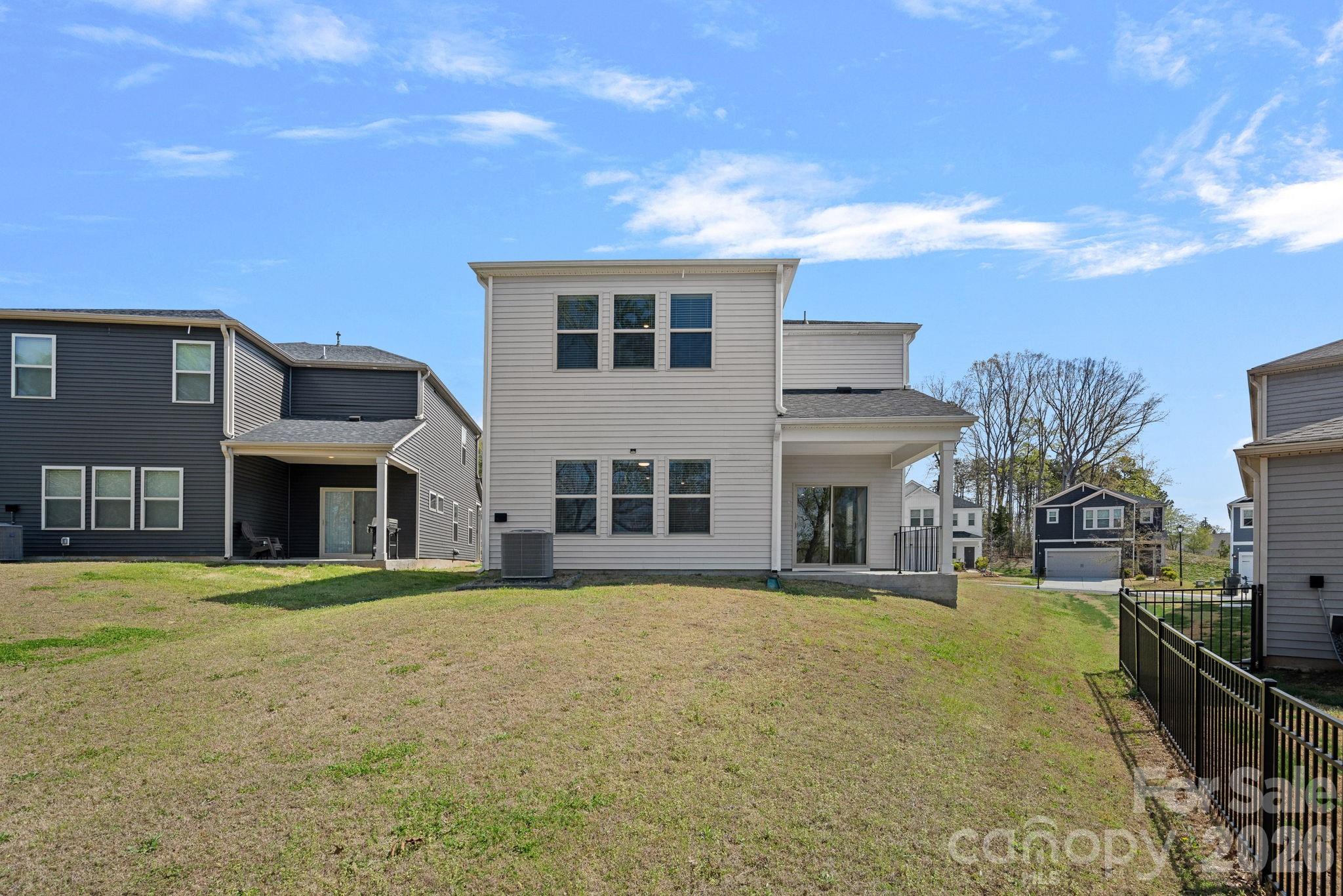 Photo 38 of 11935 Red Leaf Drive, Charlotte, NC