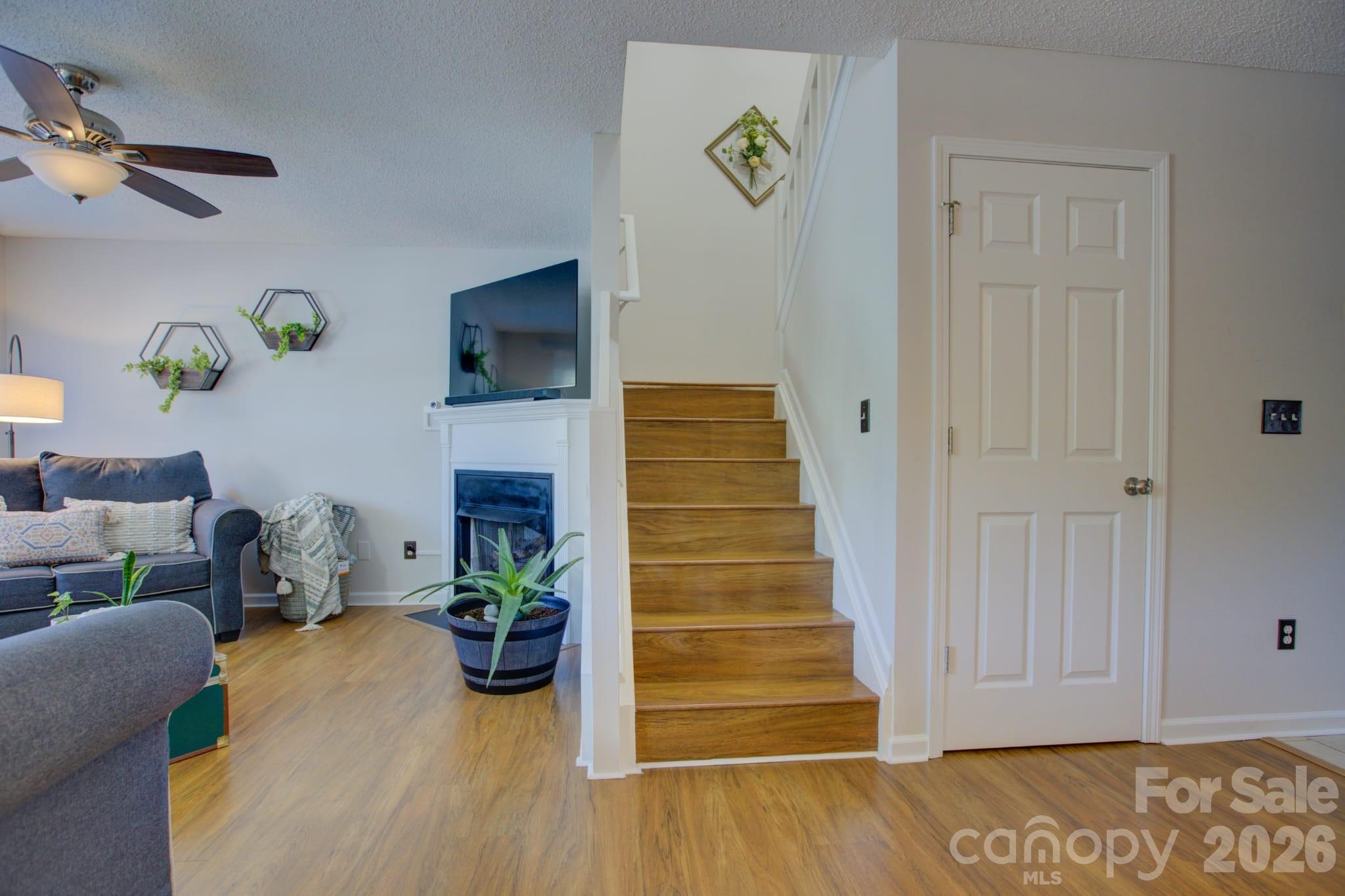 Photo 17 of 12211 Hood Bend Court, Charlotte, NC