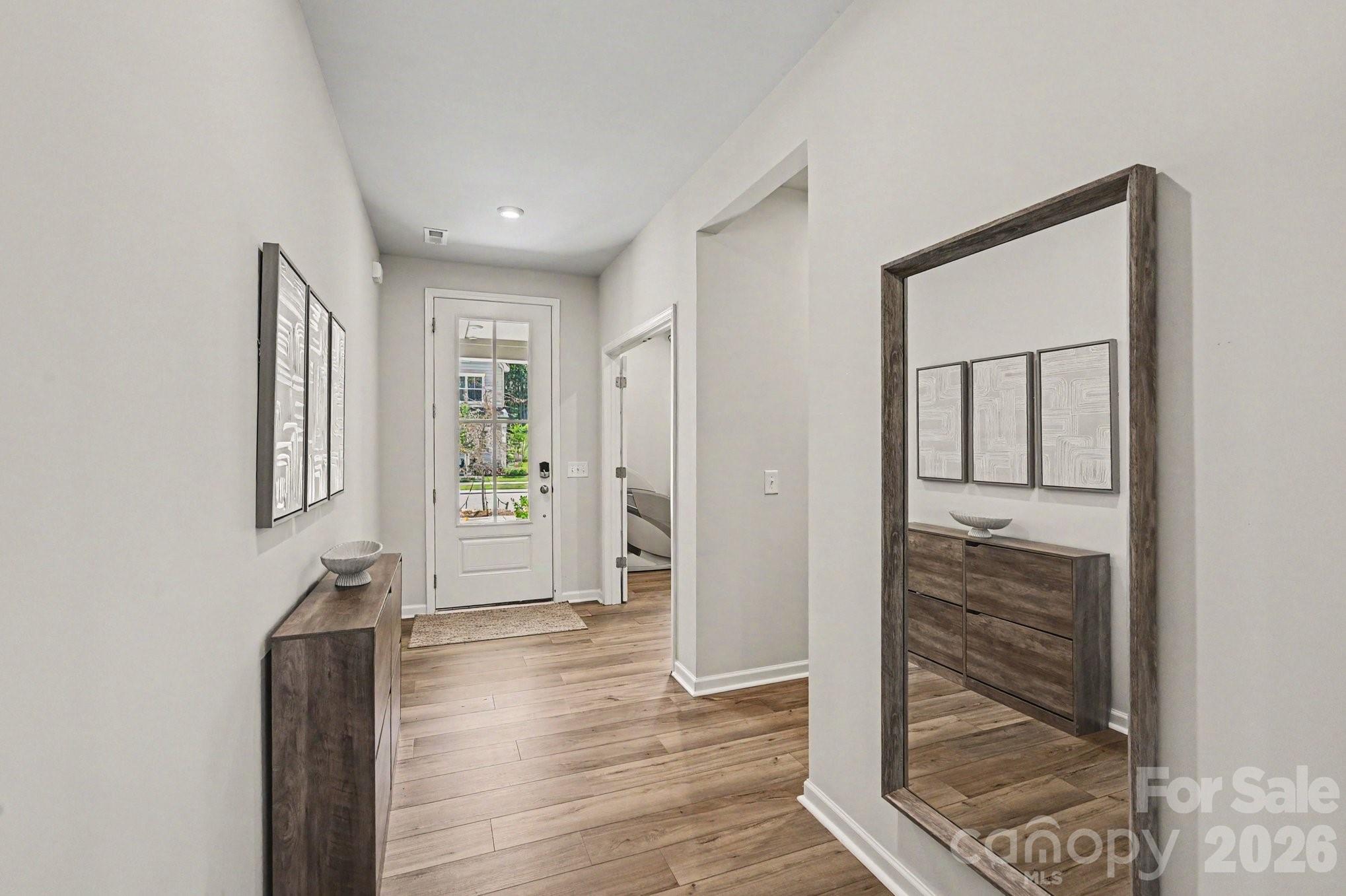 Photo 4 of 8230 Franklin Trail Street, Charlotte, NC