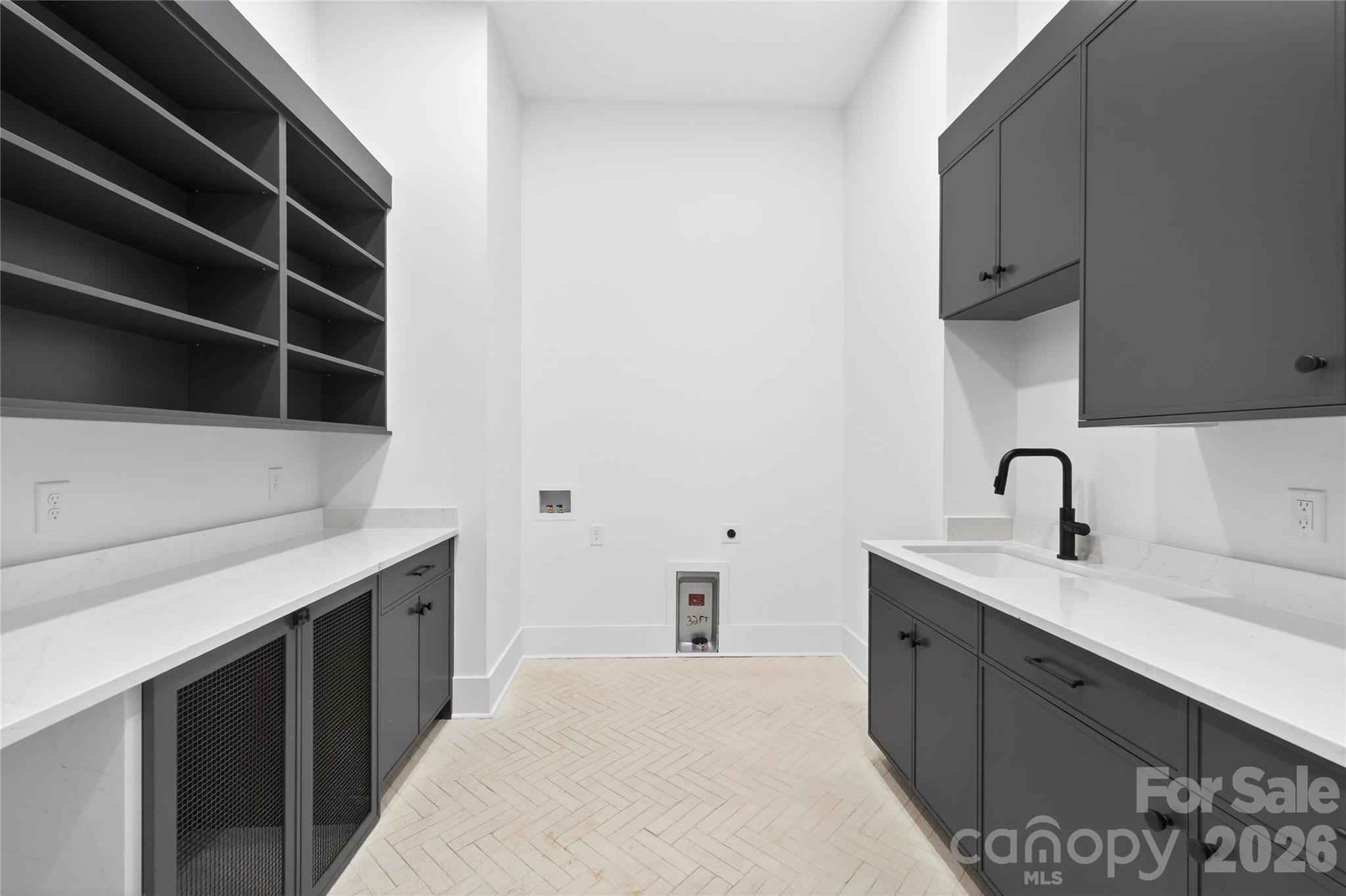 Photo 41 of 1209 Meadowood Lane, Charlotte, NC