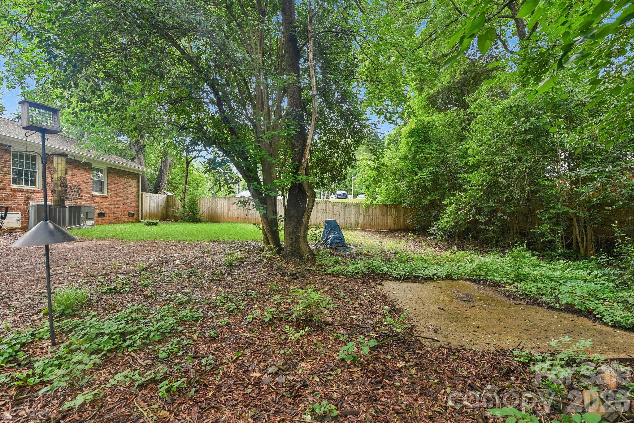Home for sale at 933 Clanton Road, Charlotte, NC — photo 25 of 25