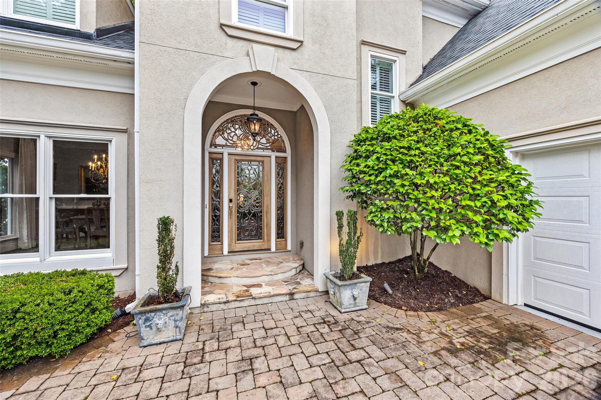 15901 Riverpointe Drive, Charlotte, NC - photo 3 of 48