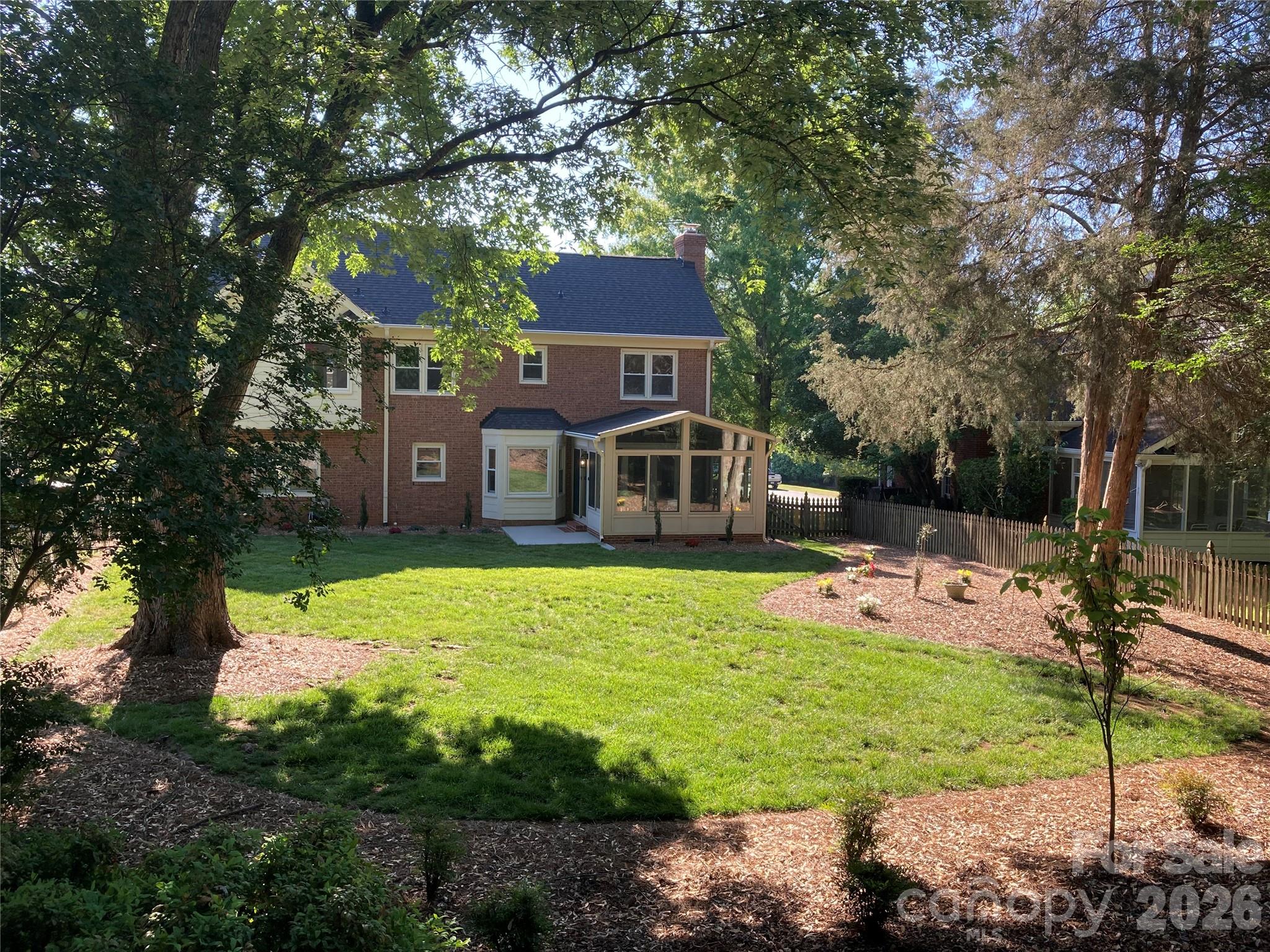 3009 Planters Walk Court, Charlotte, NC - photo 4 of 48