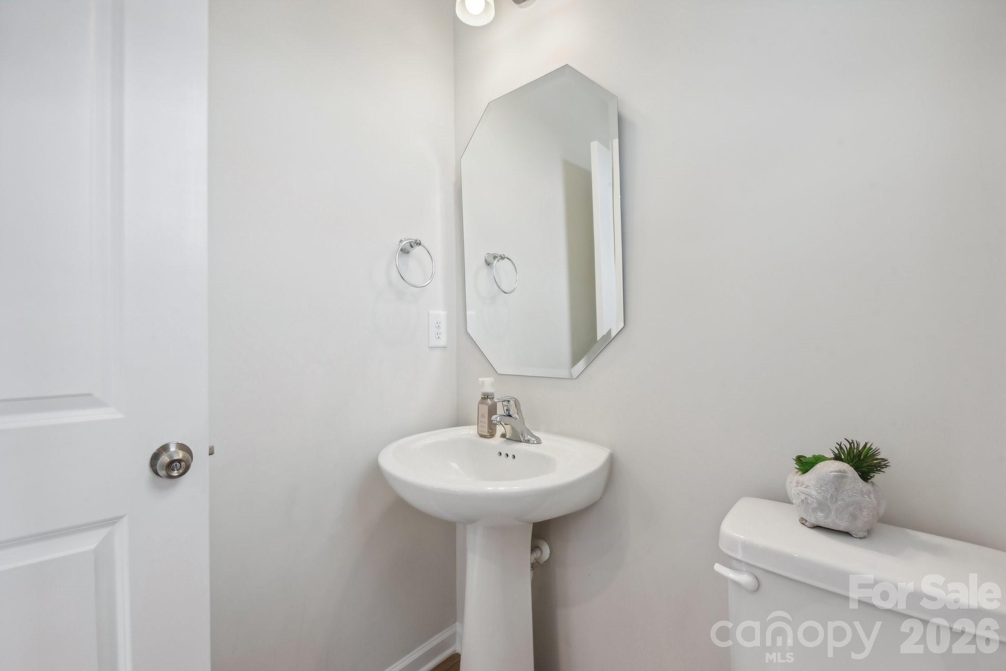 Photo 15 of 1134 Keydet Drive, Charlotte, NC