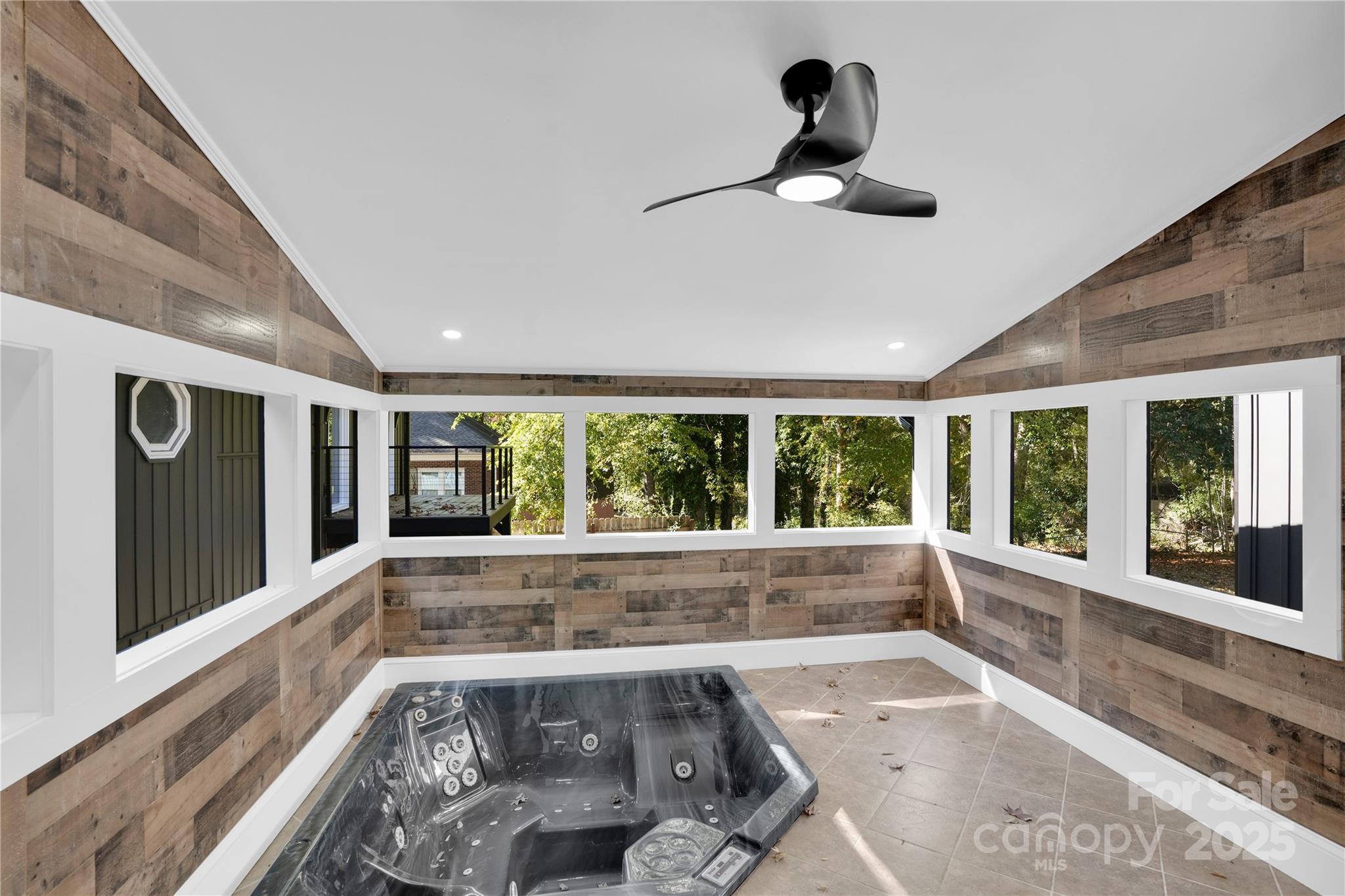 Photo 19 of 3301 Archdale Drive, Charlotte, NC