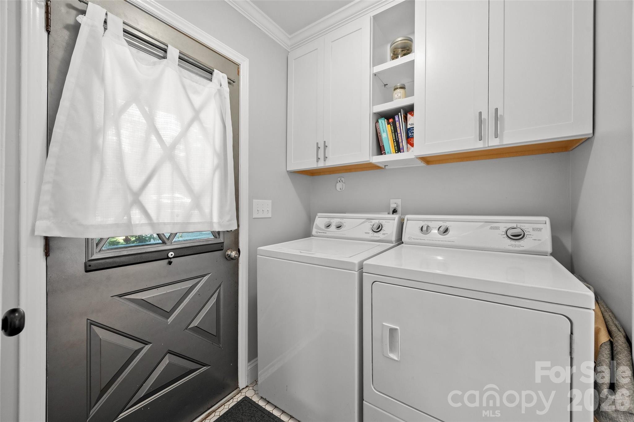 Photo 15 of 10924 Pampas Circle, Charlotte, NC