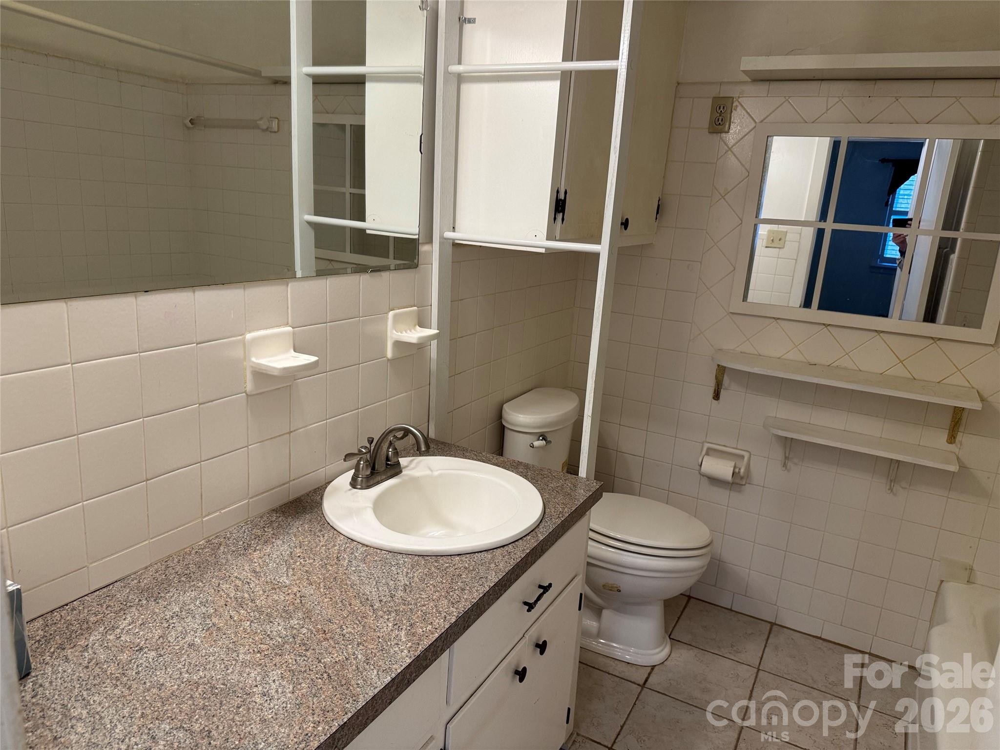 Home for sale at 809 Katherine Avenue, Kings Mountain, NC — photo 18 of 38