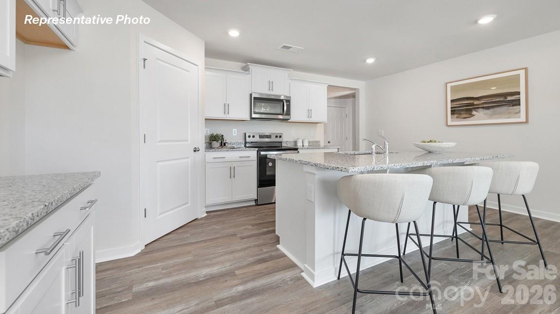 Photo 2 of 3851 Maxwell Henry Lane NW, Conover, NC