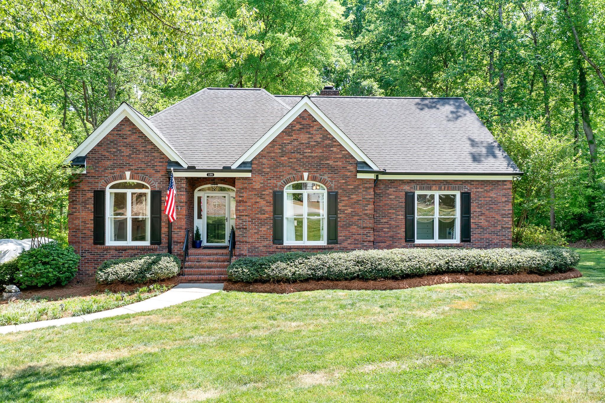199 Buckingham Place Road, Mooresville, NC