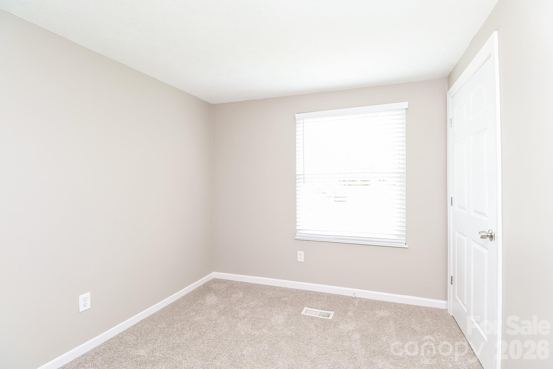Photo 15 of 9111 Touchstone Lane, Charlotte, NC