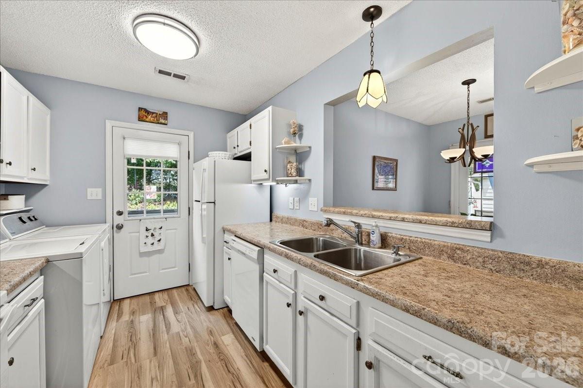 Photo 19 of 7306 Carrbridge Lane, Charlotte, NC