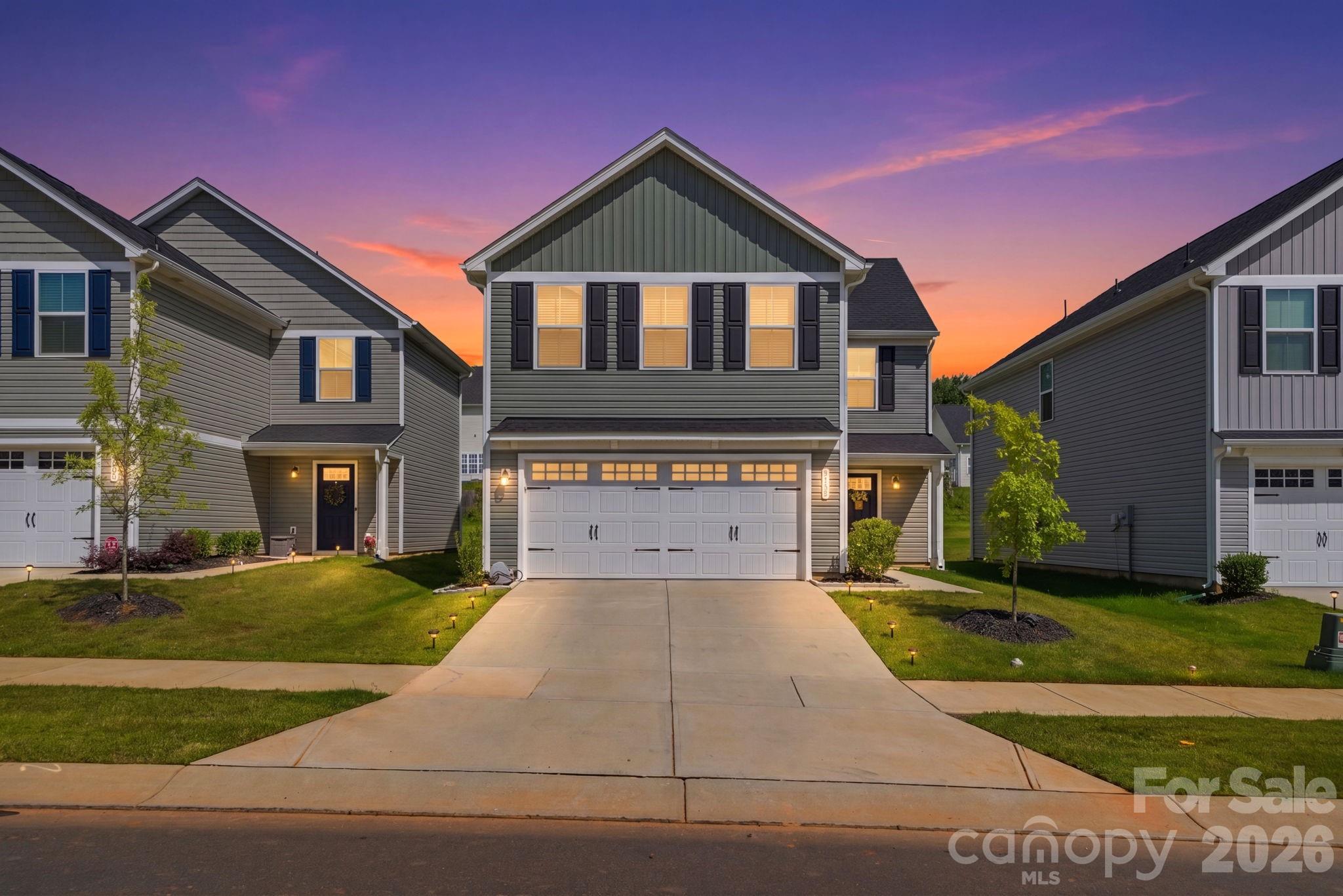 Home for sale at 1621 Gutter Branch Drive, Charlotte, NC — photo 1 of 31