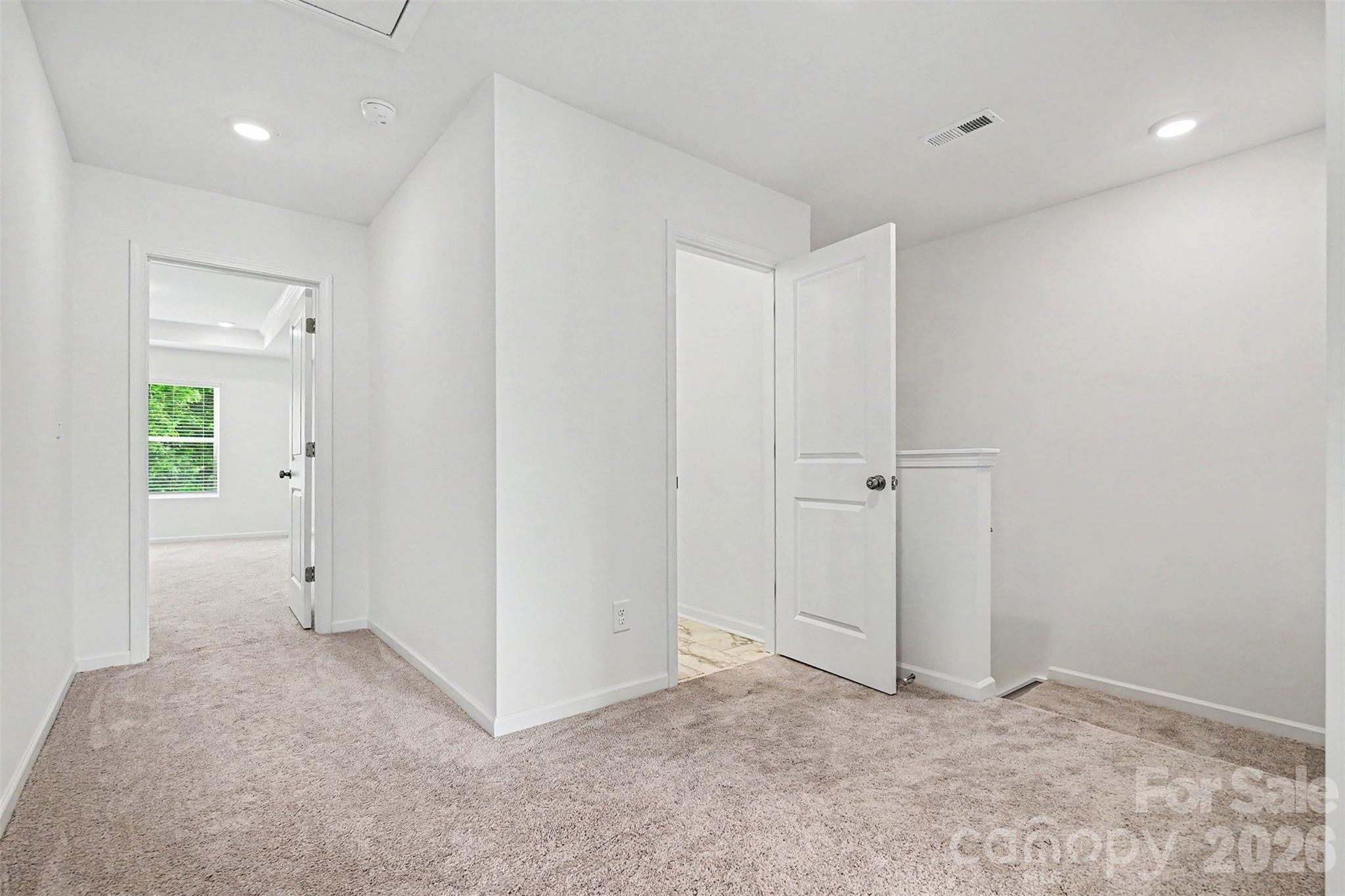 Photo 20 of 4035 Lawnview Drive, Charlotte, NC