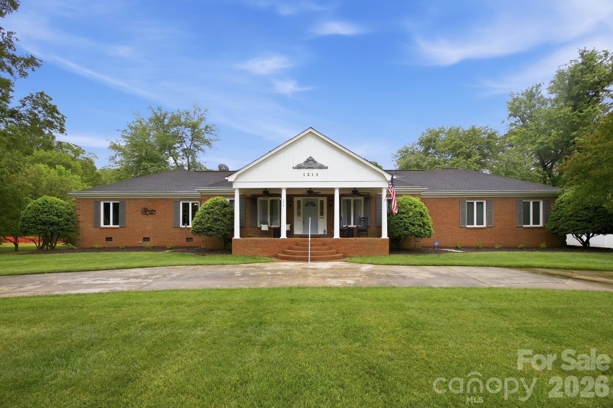 Photo 2 of 1215 Hillside Drive, Gastonia, NC