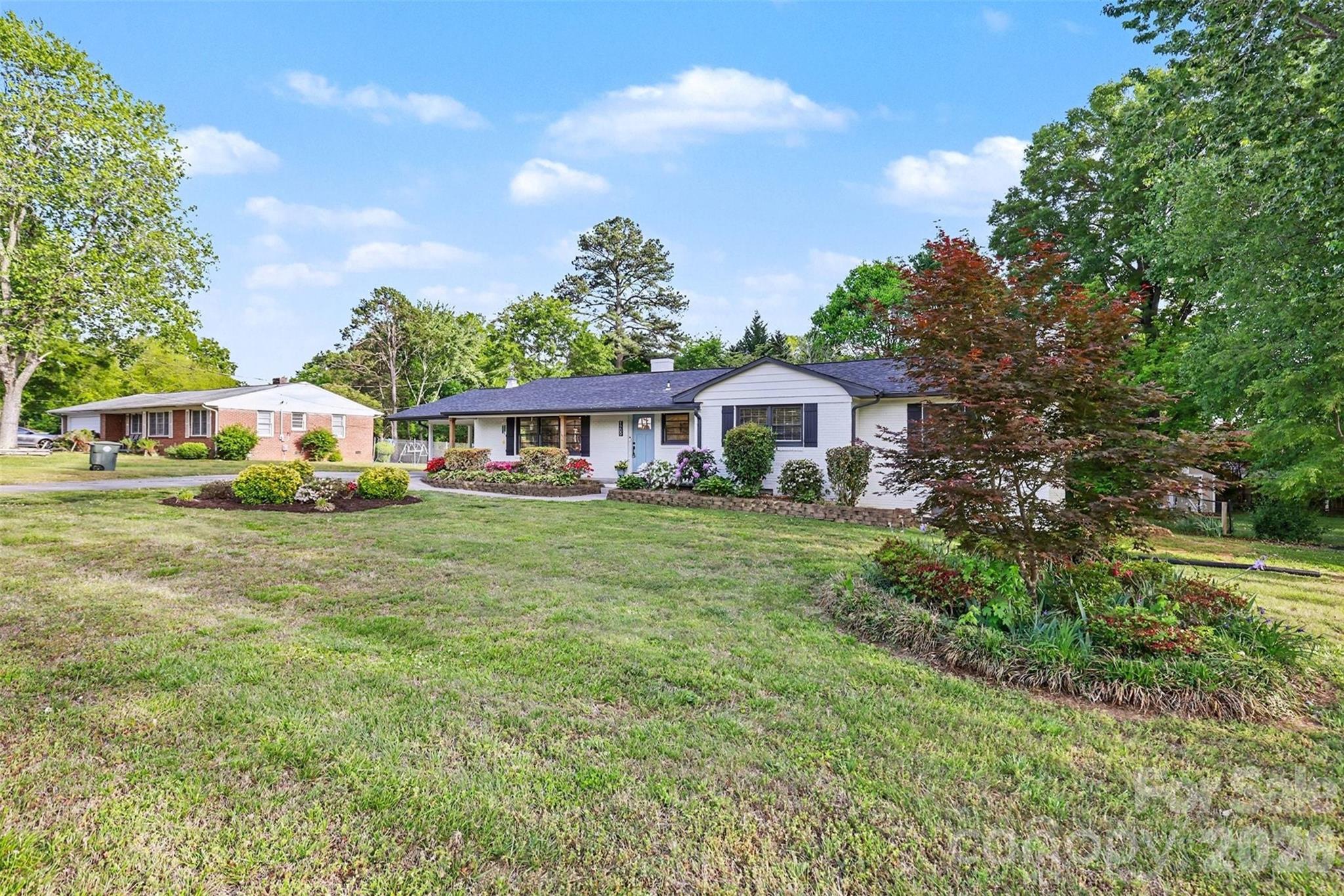 1209 Arbor Drive, Salisbury, NC - photo 3 of 32