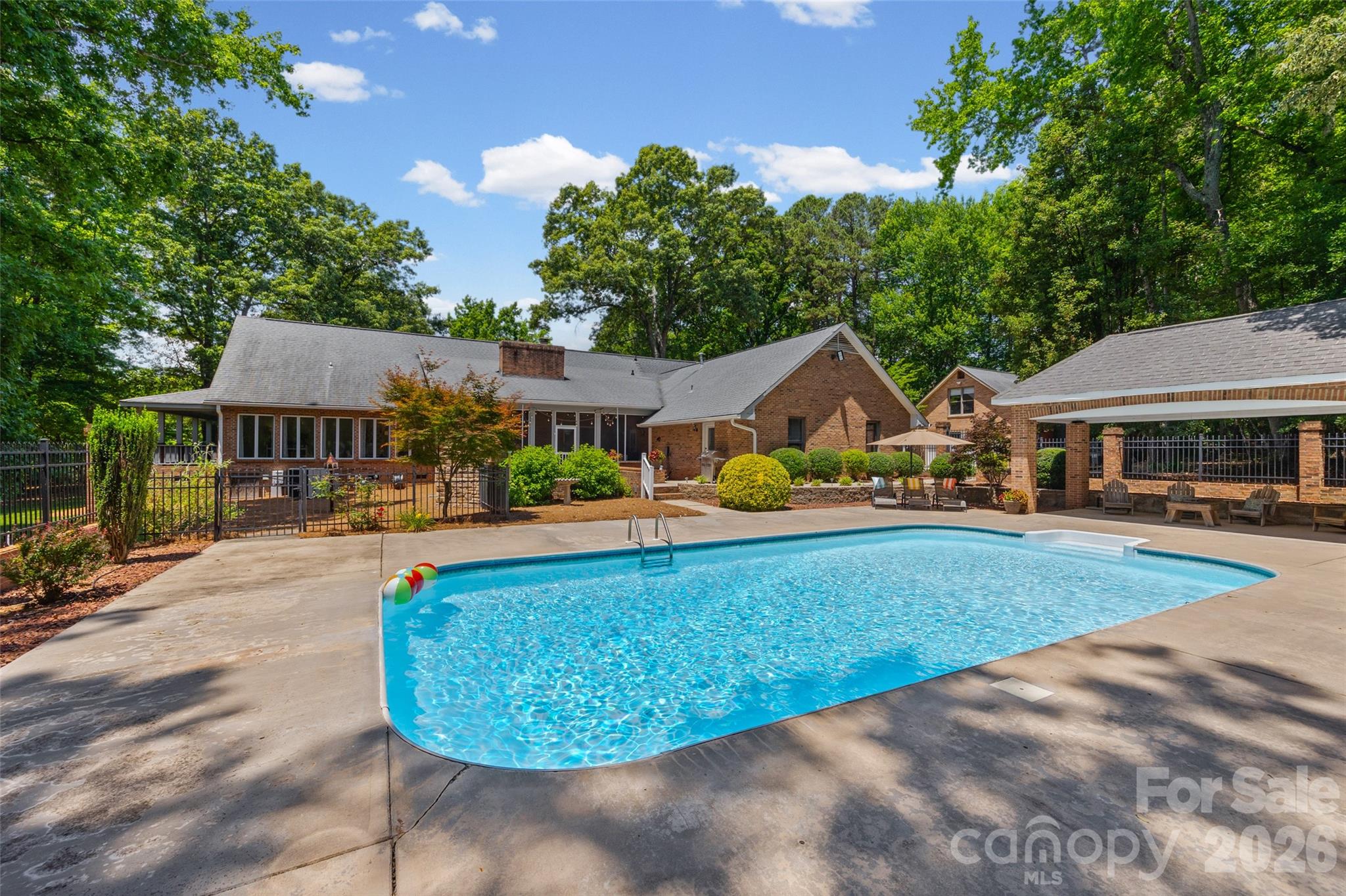 16105 Langston Drive, Charlotte, NC - photo 40 of 49