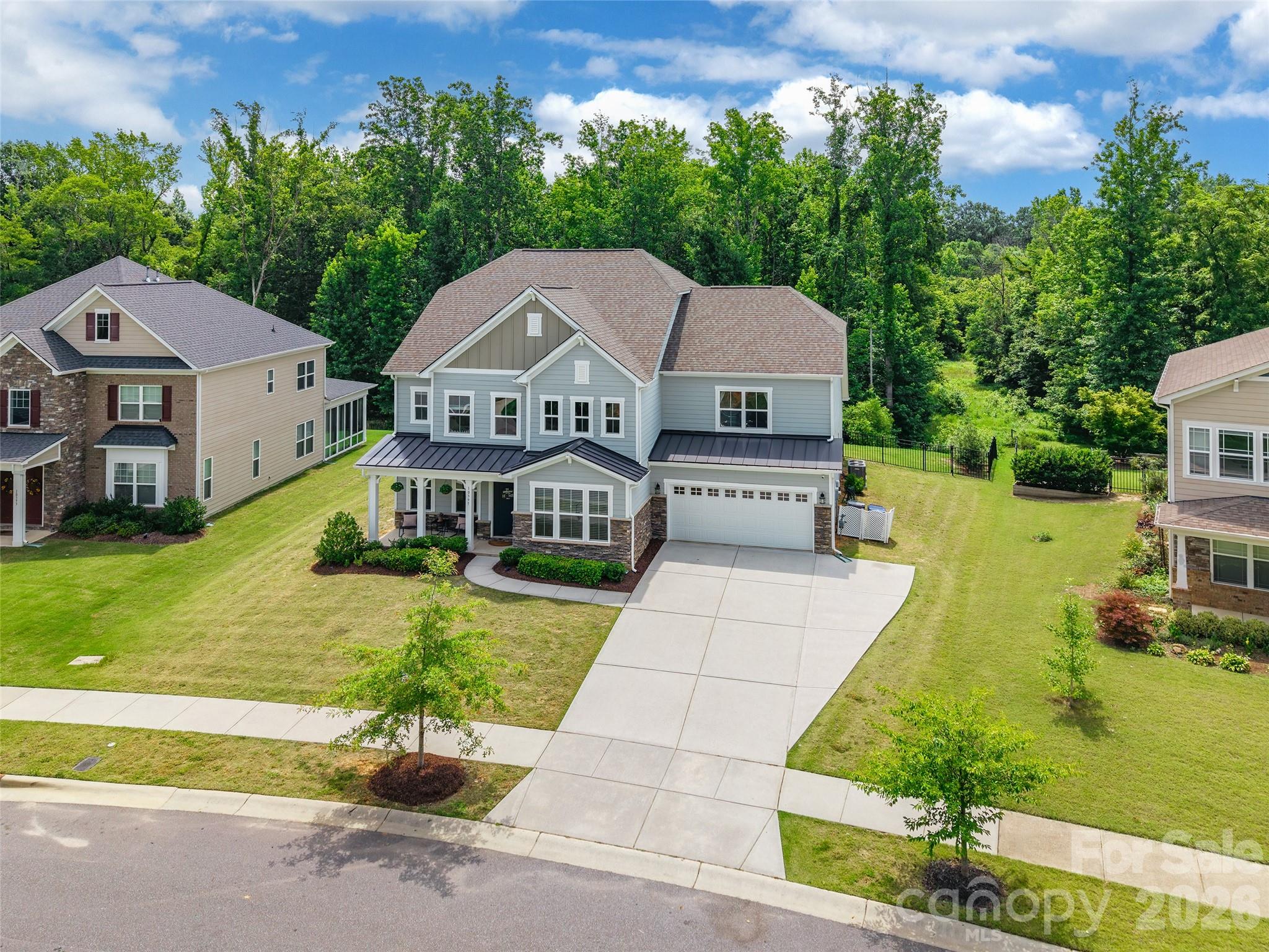 Home for sale at 10397 Paper Birch Drive, Charlotte, NC — photo 3 of 46