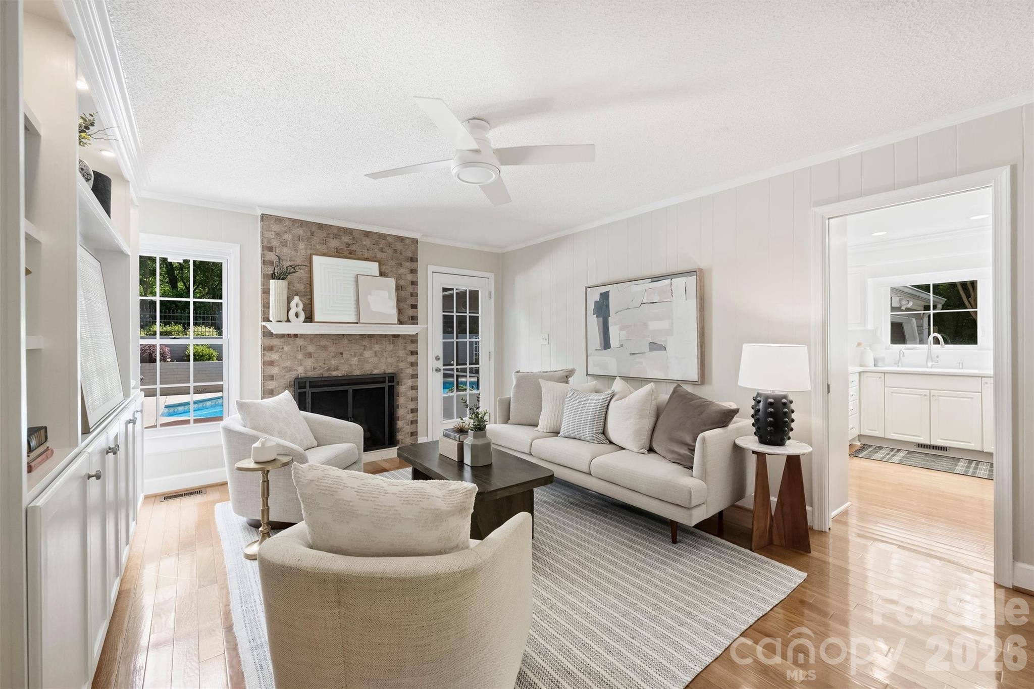 Photo 13 of 4013 Bridgewood Lane, Charlotte, NC