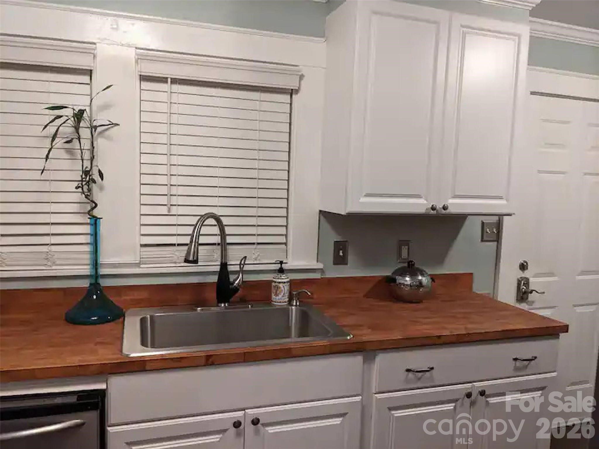 Photo 39 of 4033 W Tyvola Road, Charlotte, NC