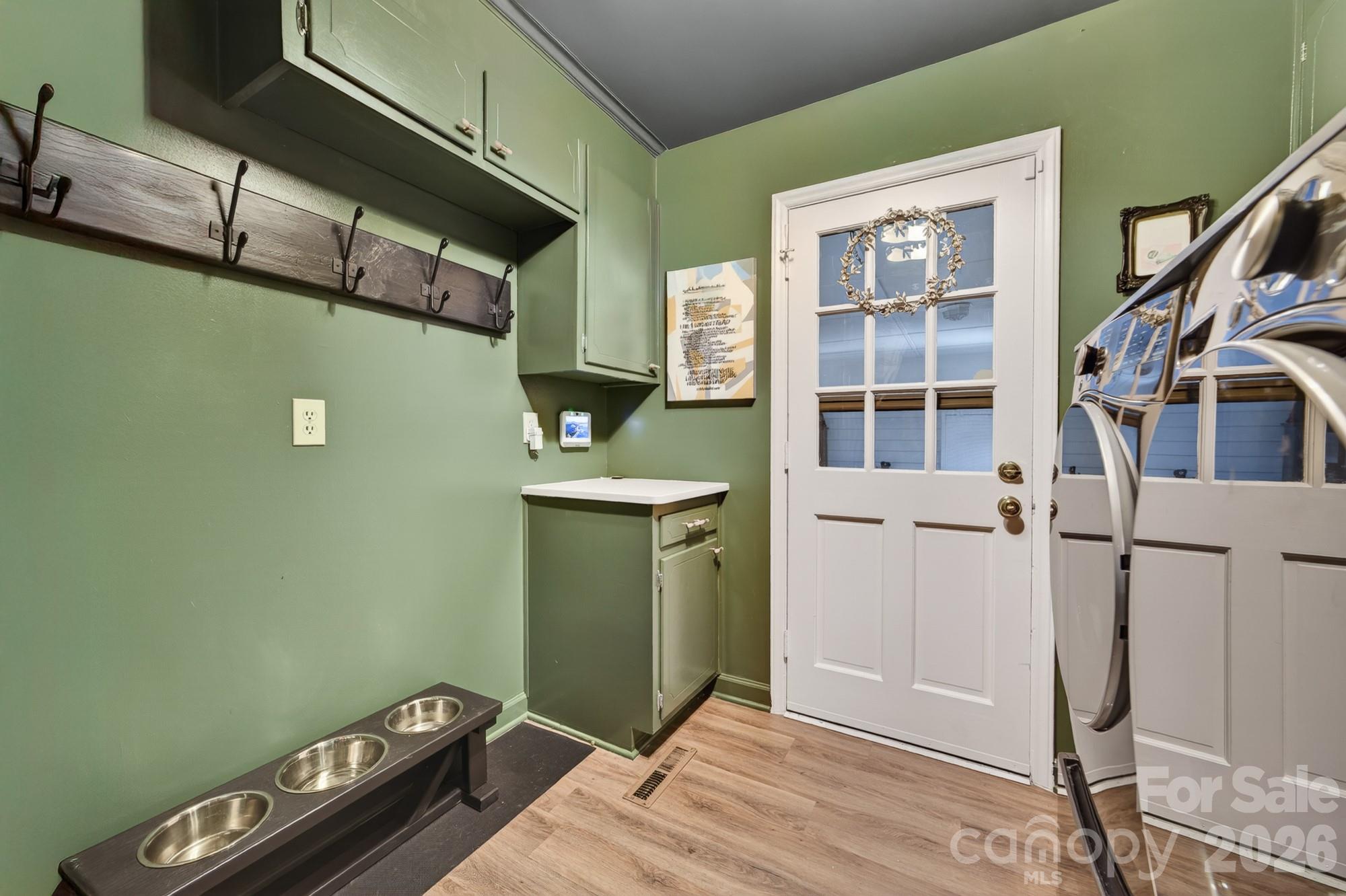 Photo 32 of 6220 Sharon Road, Charlotte, NC