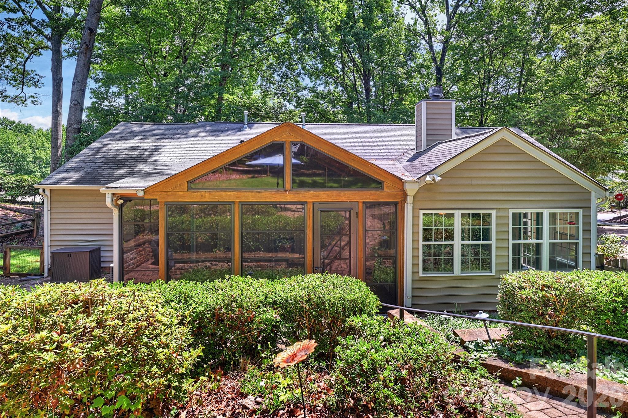 Photo 27 of 605 Silversmith Lane, Charlotte, NC