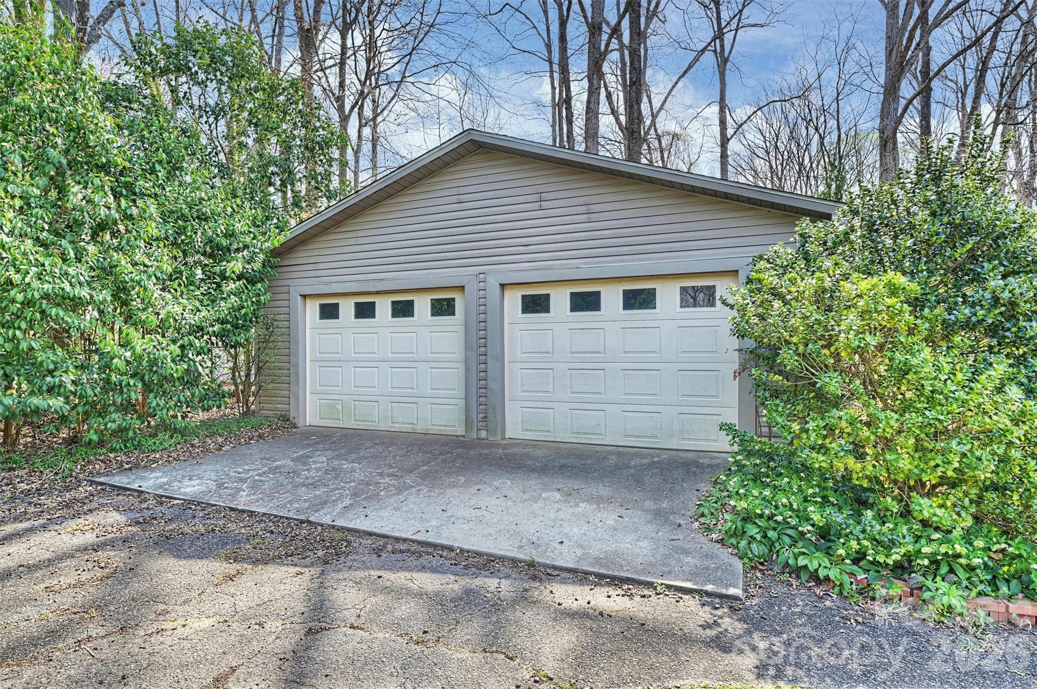 Photo 33 of 9436 Glen Brook Drive, Charlotte, NC