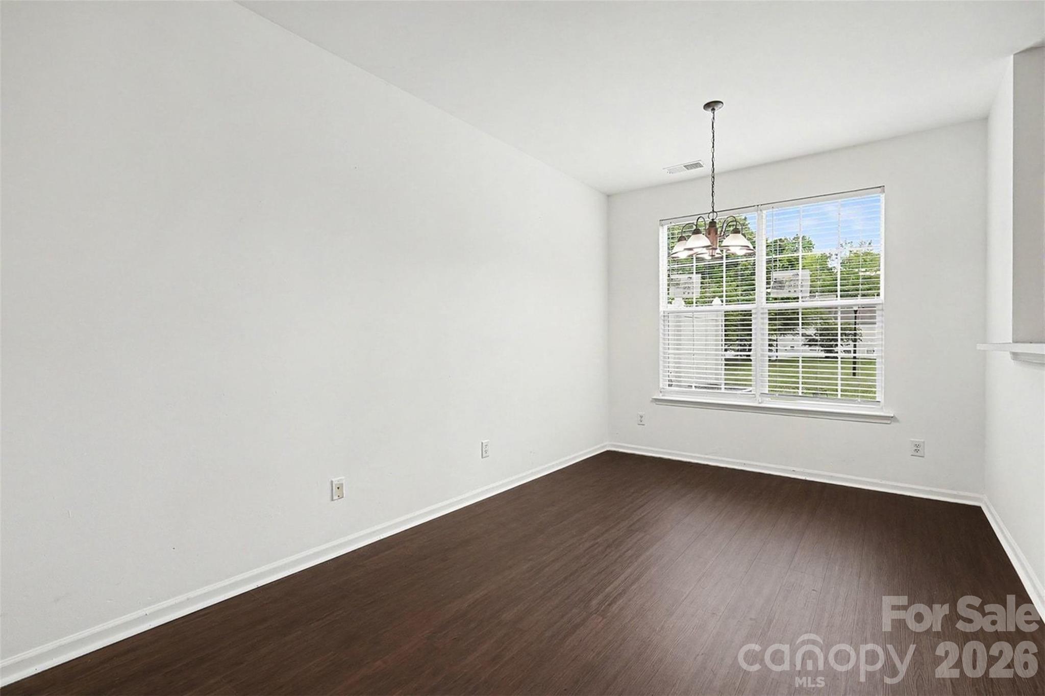 Photo 6 of 7514 Abigail Glen Drive, Charlotte, NC
