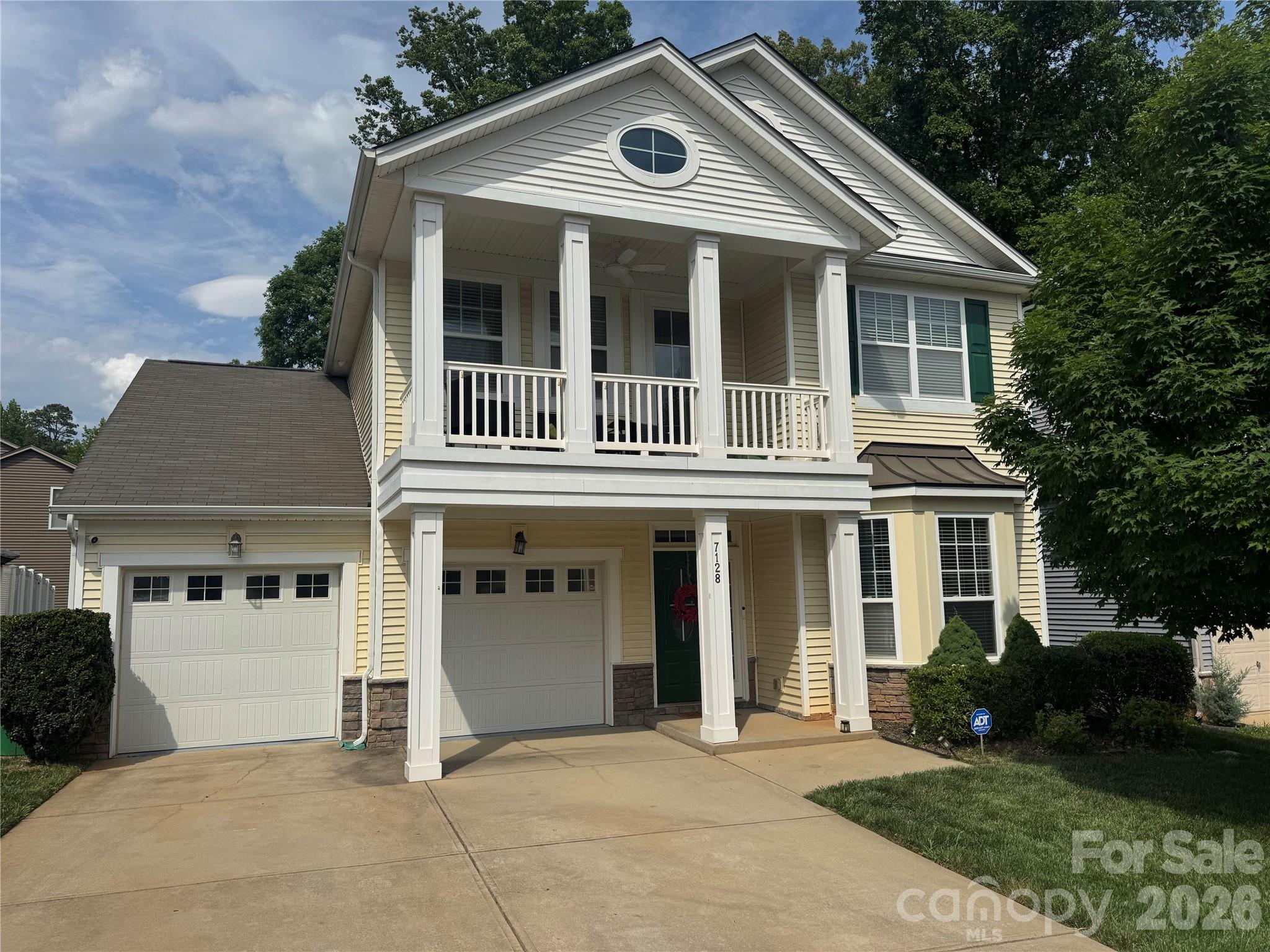 Home for sale at 7128 Toxaway Lane, Charlotte, NC — photo 1 of 32