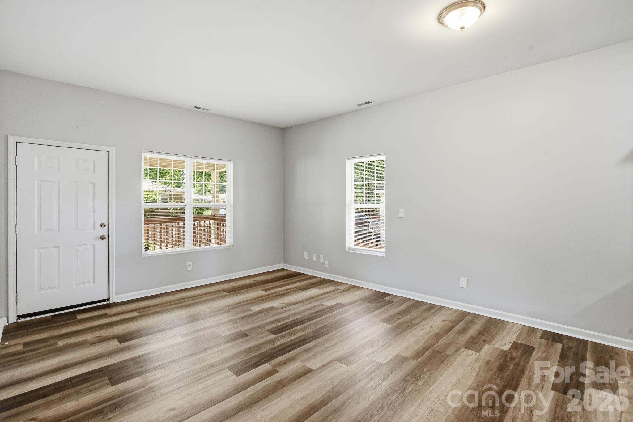 Photo 5 of 4514 Wildwood Avenue, Charlotte, NC